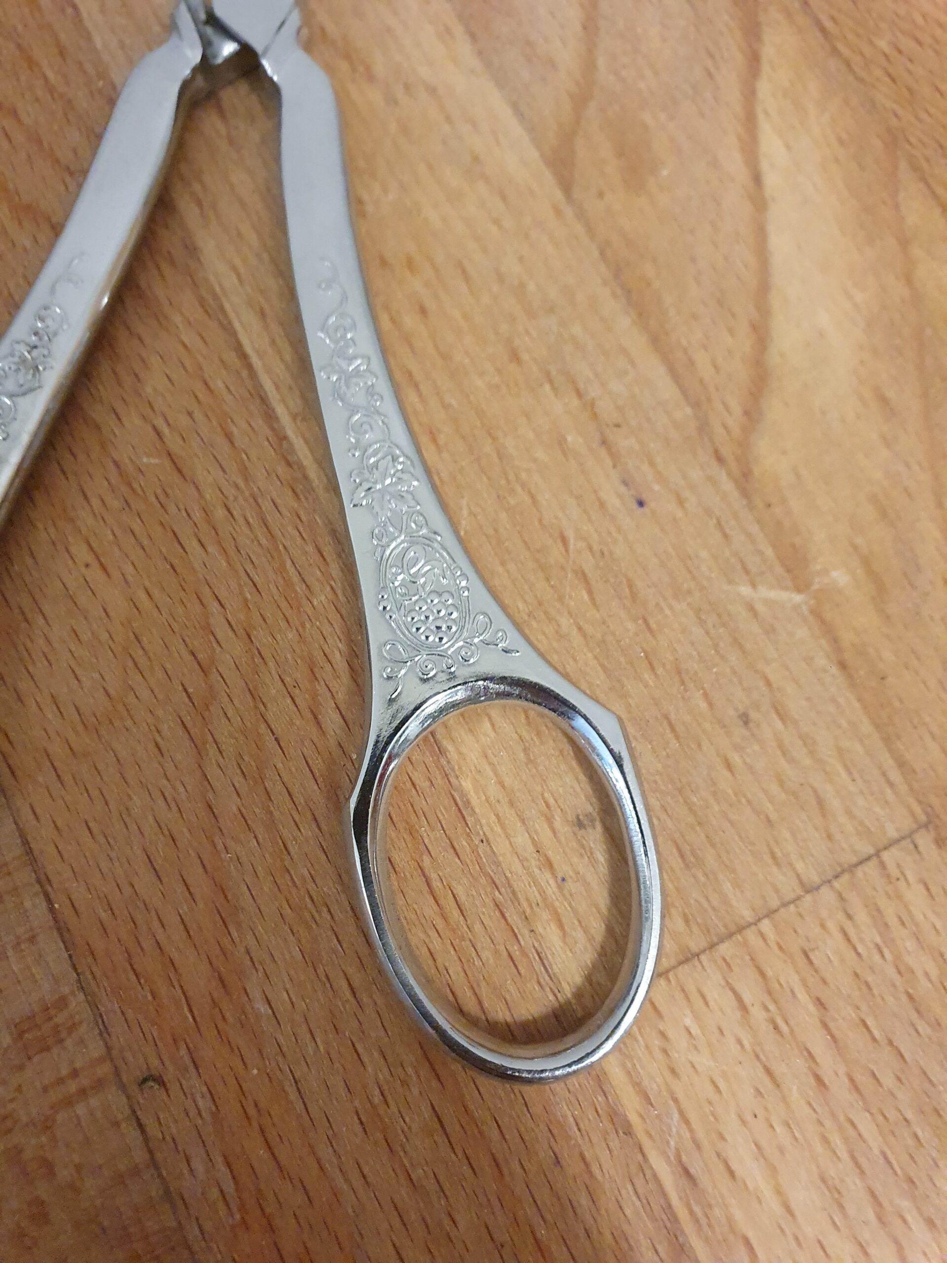 Vintage saks med slibninger – Villumsen loppefund